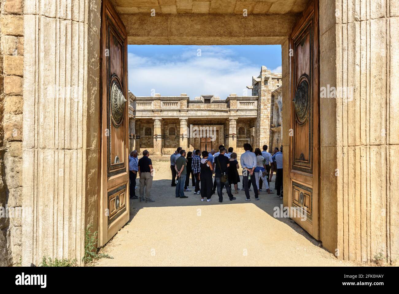 The set of the Temple of Jerusalem was designed for the movie The Young ...