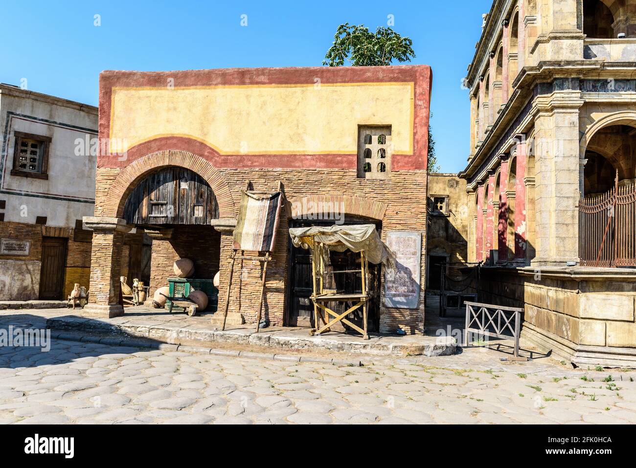 Cinecitta film sets hi-res stock photography and images - Alamy