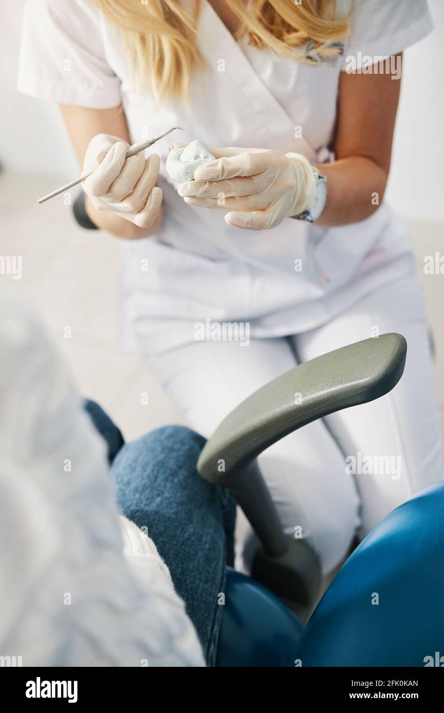 Periodontal probe hi-res stock photography and images - Alamy