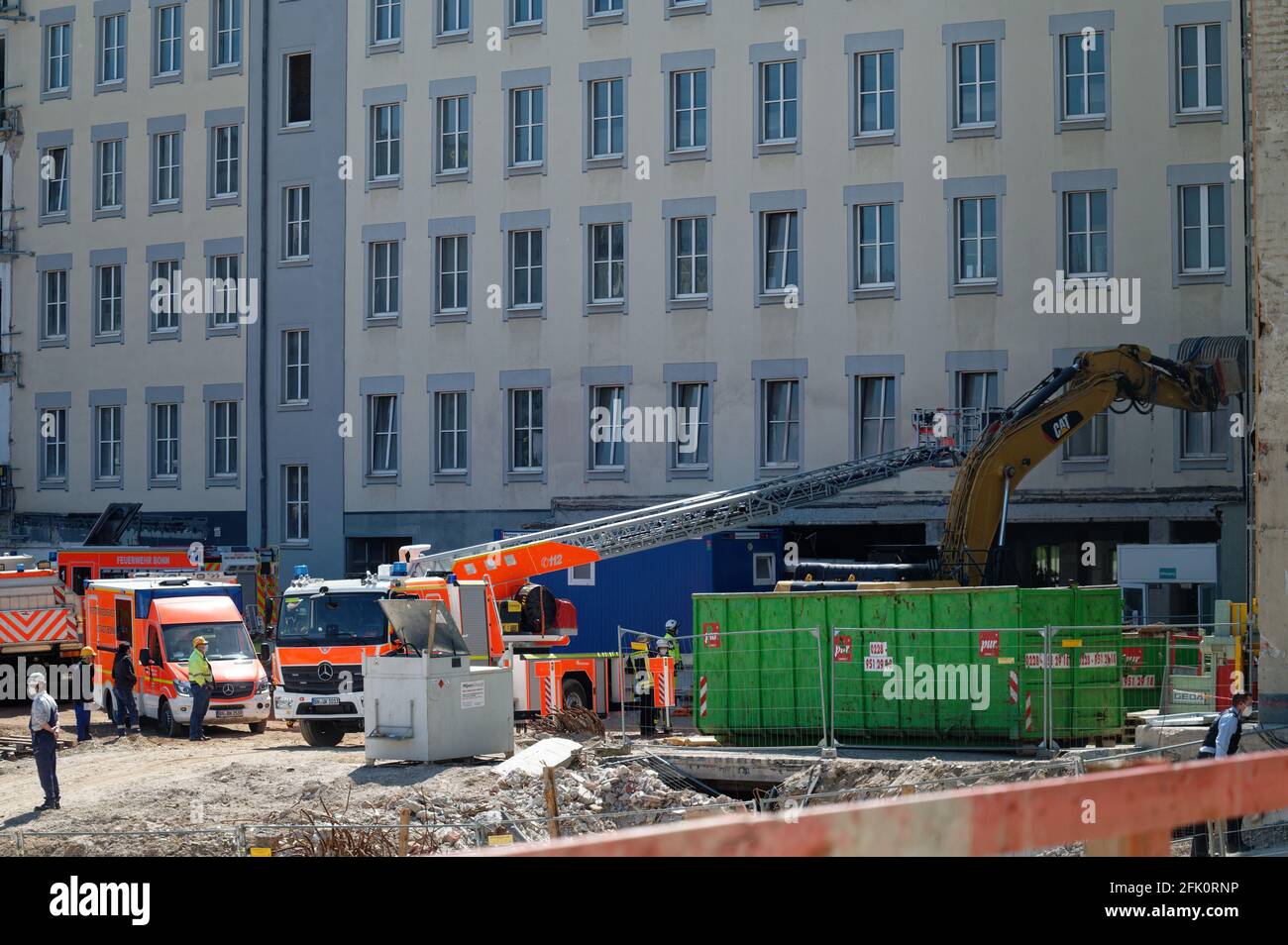 Cologne, Germany. 27th Apr, 2021. The fire brigade is trying to lift ...