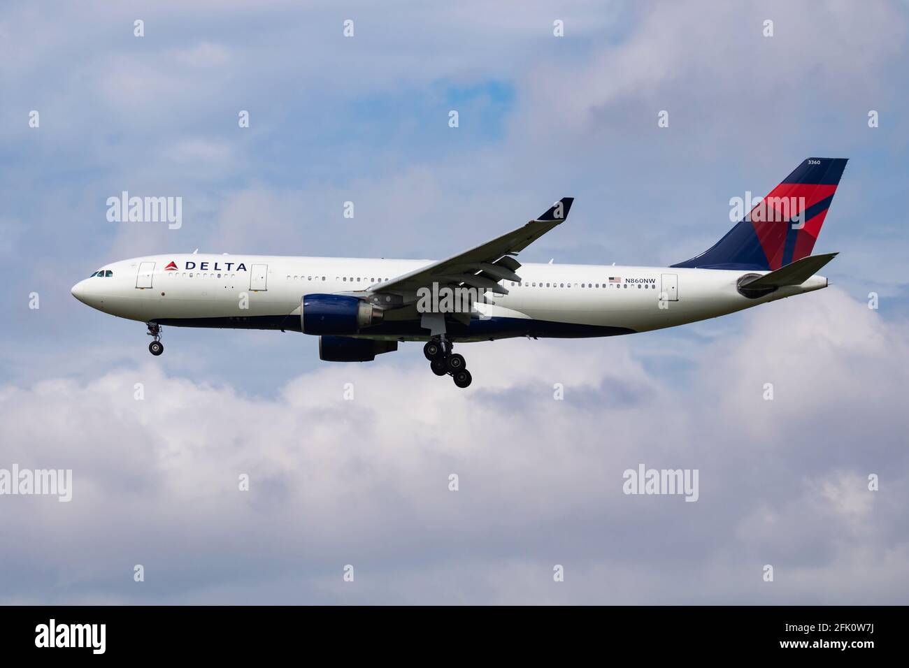 Amsterdam schipol hi-res stock photography and images - Alamy