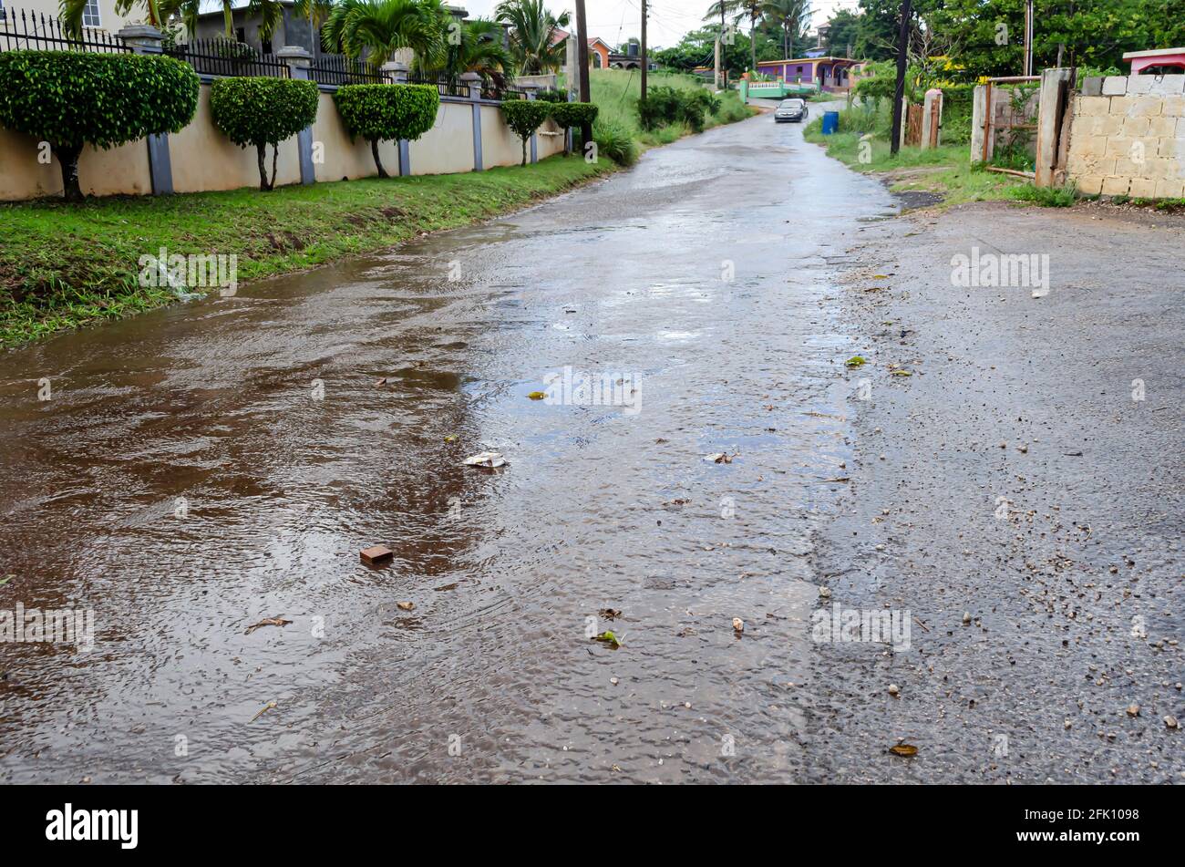 Rain raining wet asphalt hi-res stock photography and images - Alamy