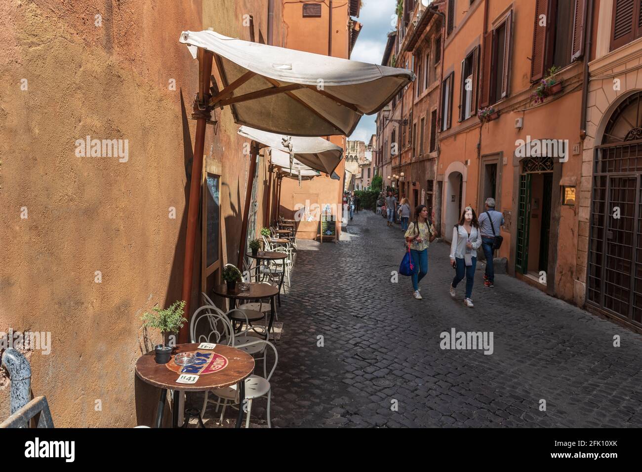 Vai della scala hi-res stock photography and images - Alamy