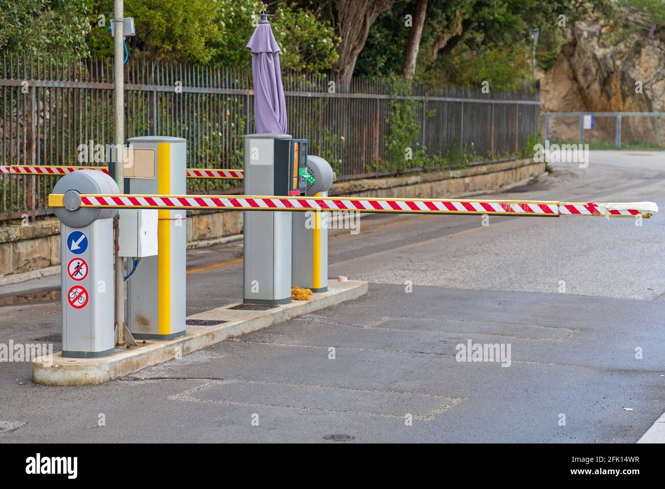 Car Parking Barrier Ramp at Street Entrance Stock Photo - Alamy