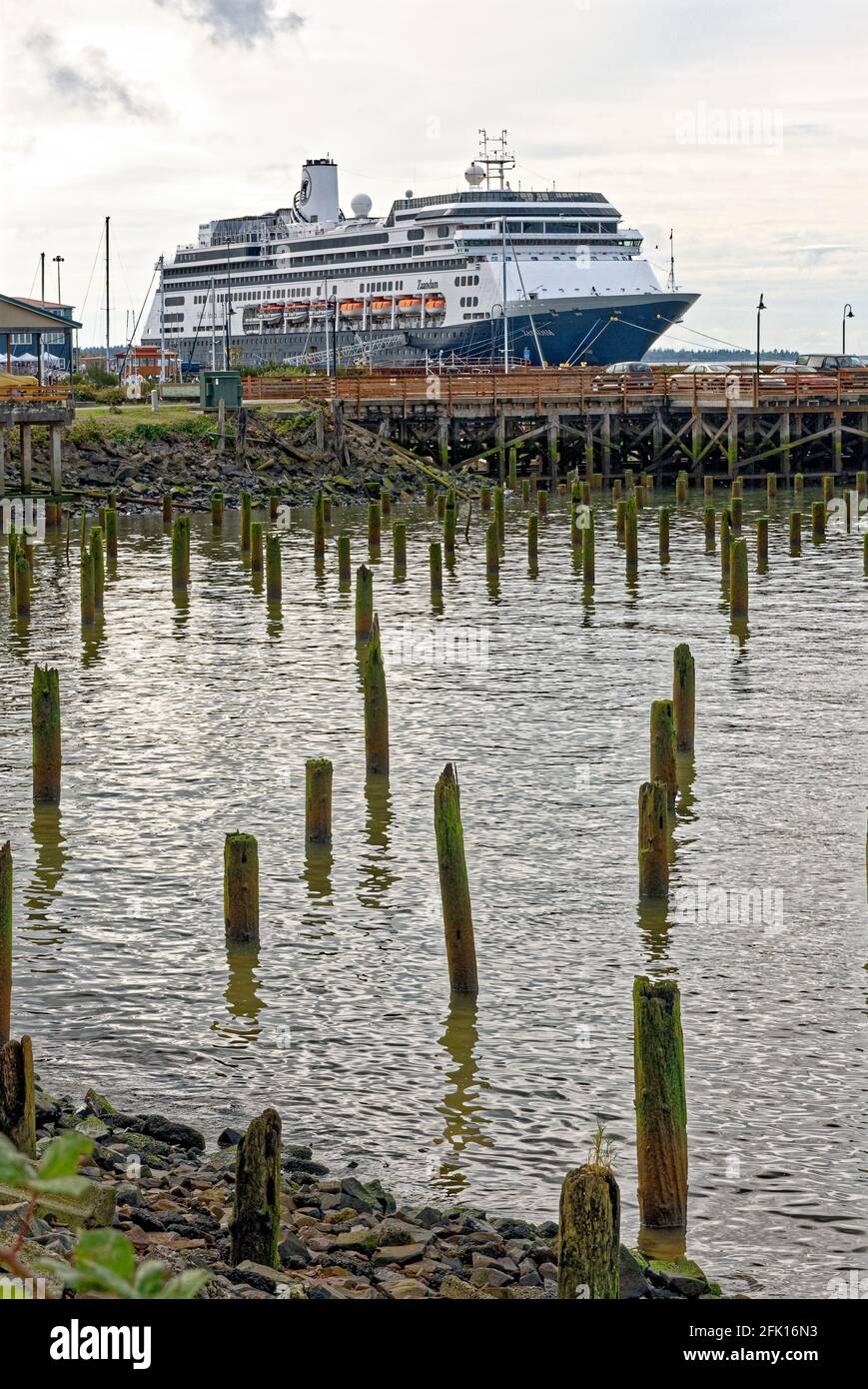 Holland America cruise ship MS Zaandam in Astoria - Columbia River ...