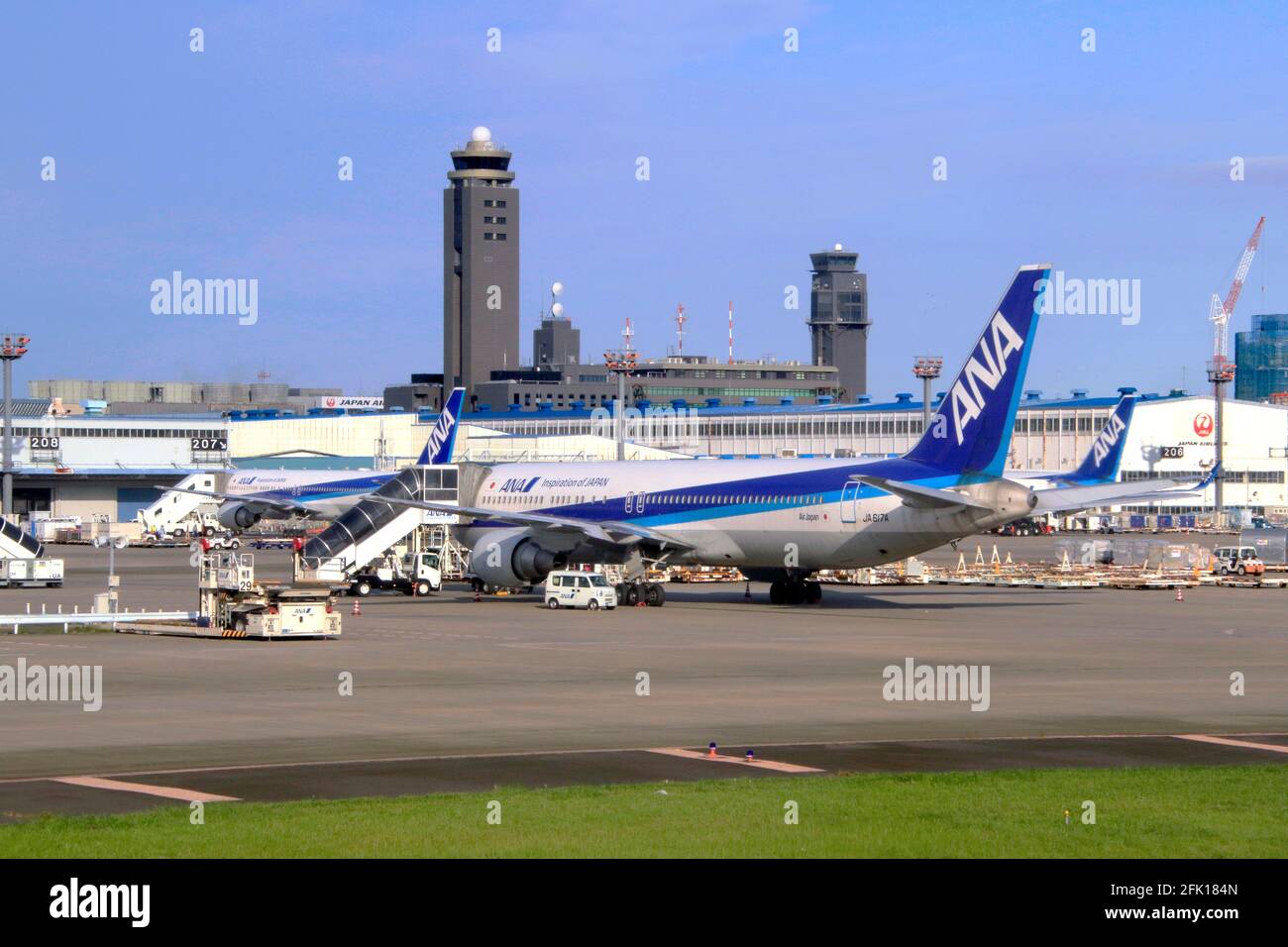 Narita airport control hi-res stock photography and images - Alamy