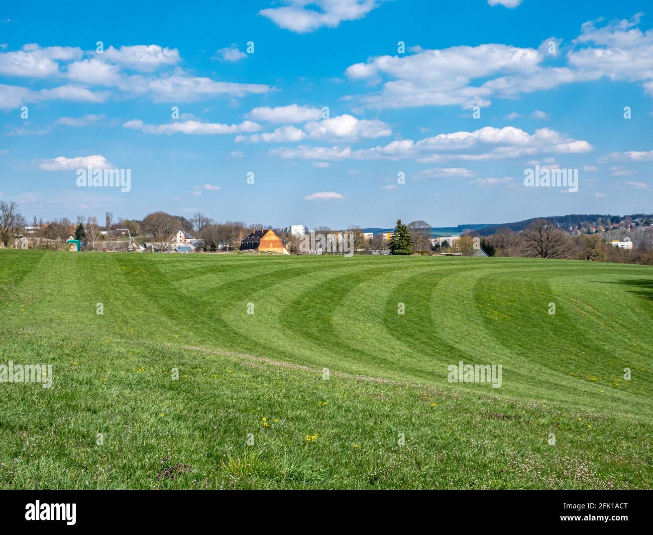 Meadow trace hi-res stock photography and images - Alamy