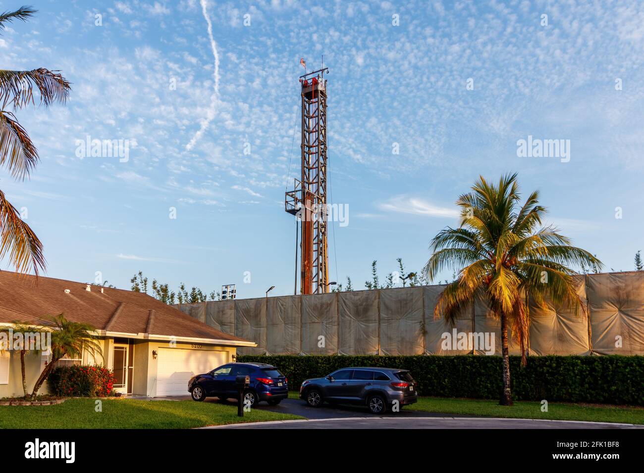 Injection well waste hi-res stock photography and images - Alamy