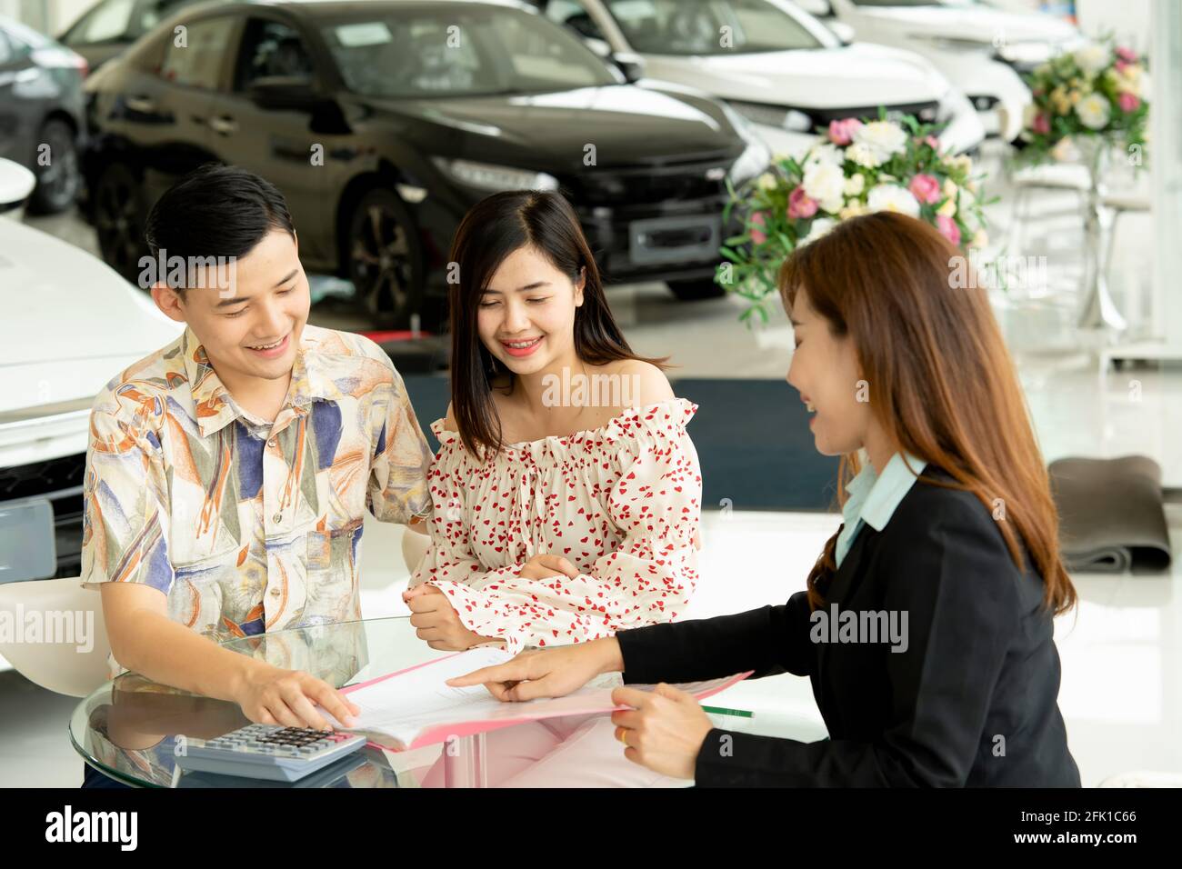 Car features hi-res stock photography and images - Alamy