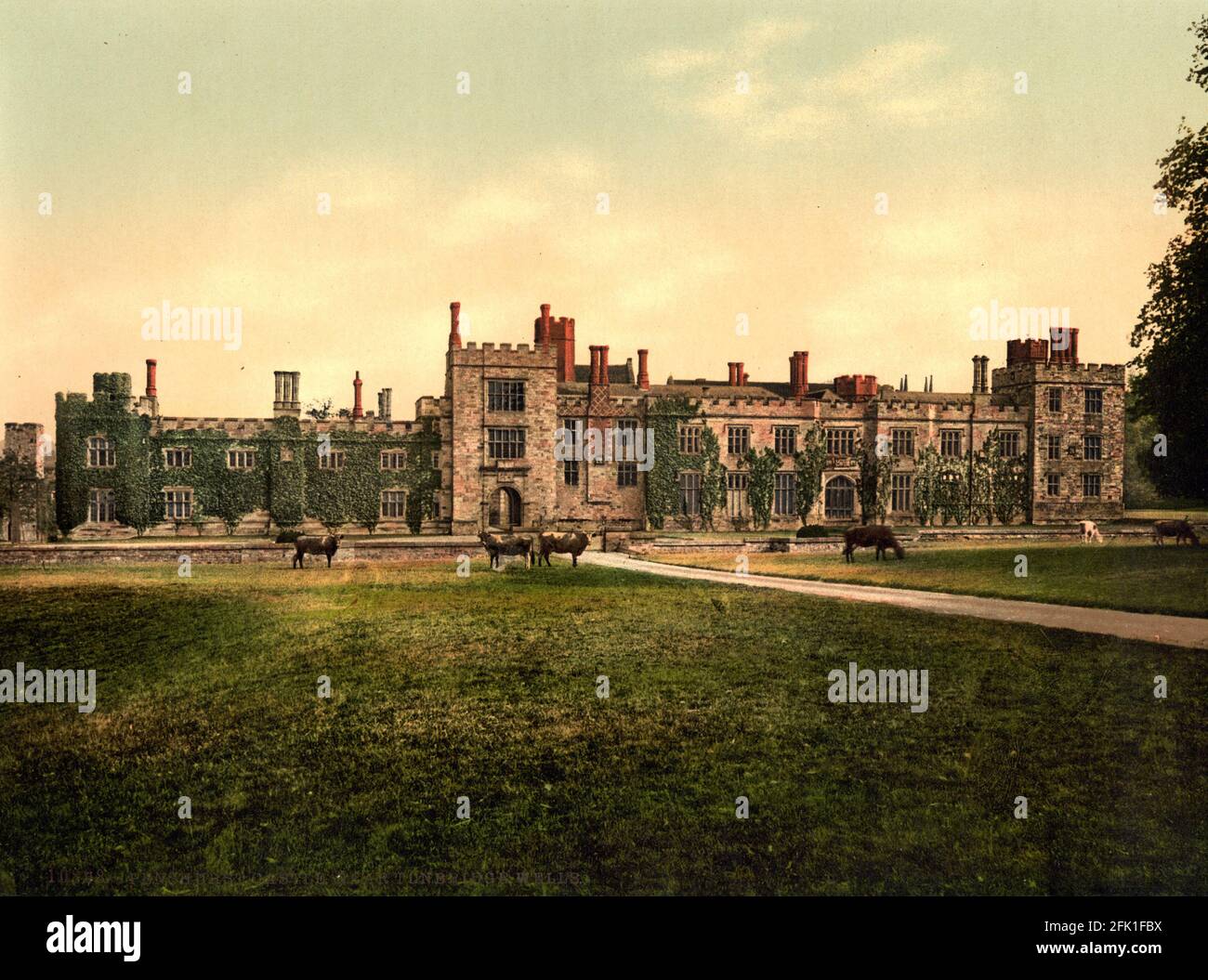 Penshurst Castle in Kent circa 1890-1900 Stock Photo - Alamy