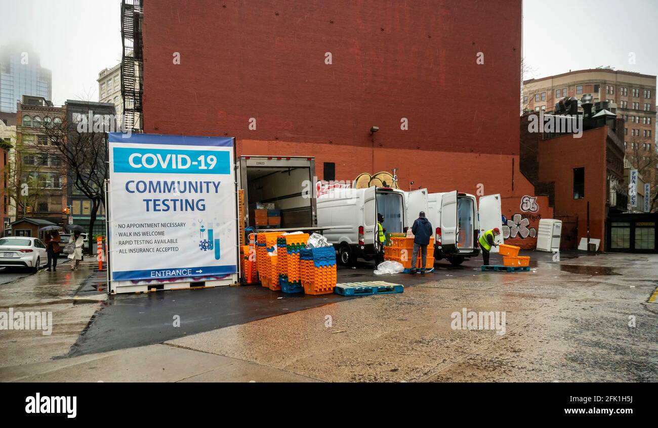 A COVID-19 testing facility in the Tribeca neighborhood of New York ...
