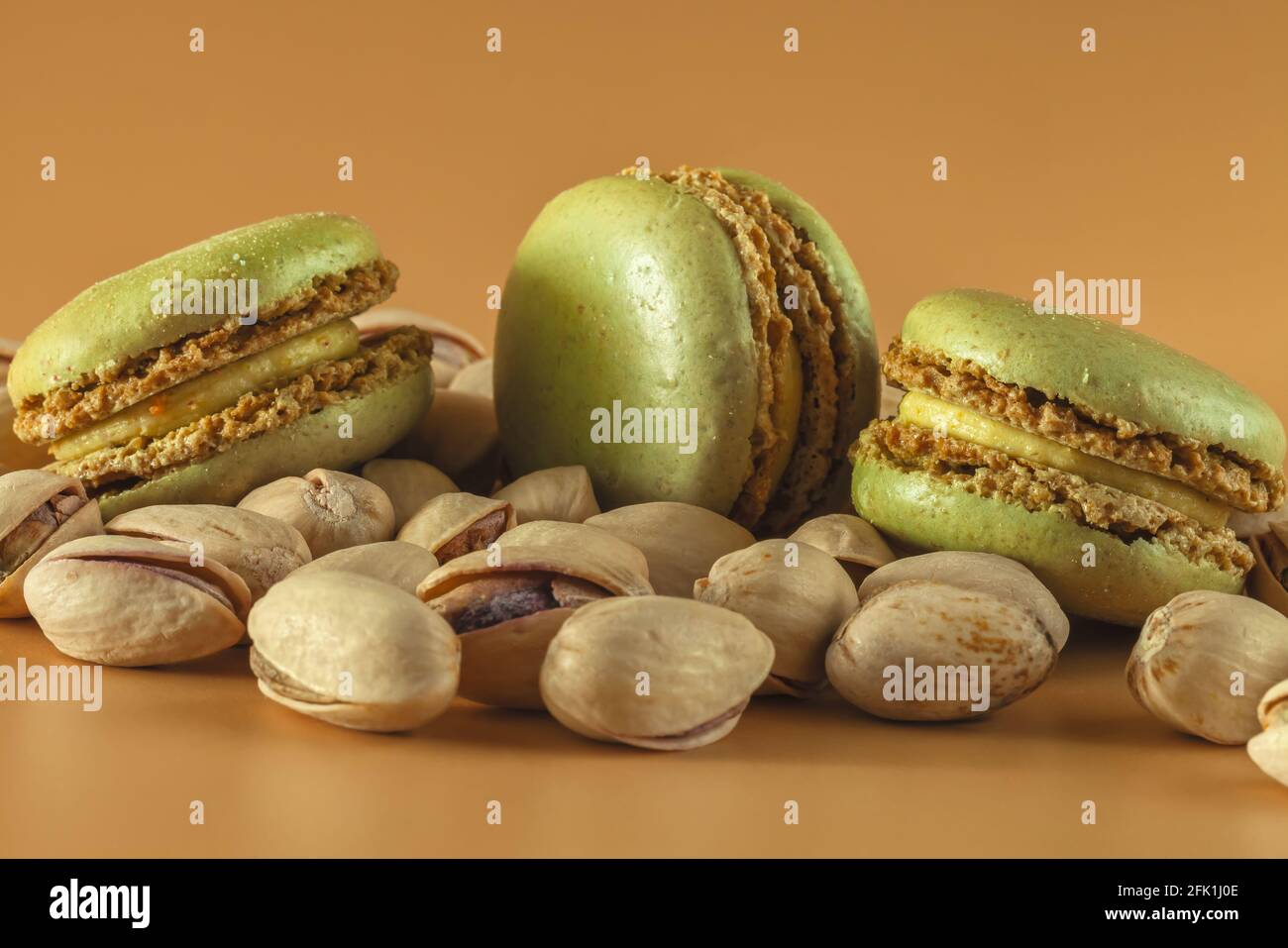 Pistachios icon hi-res stock photography and images - Alamy