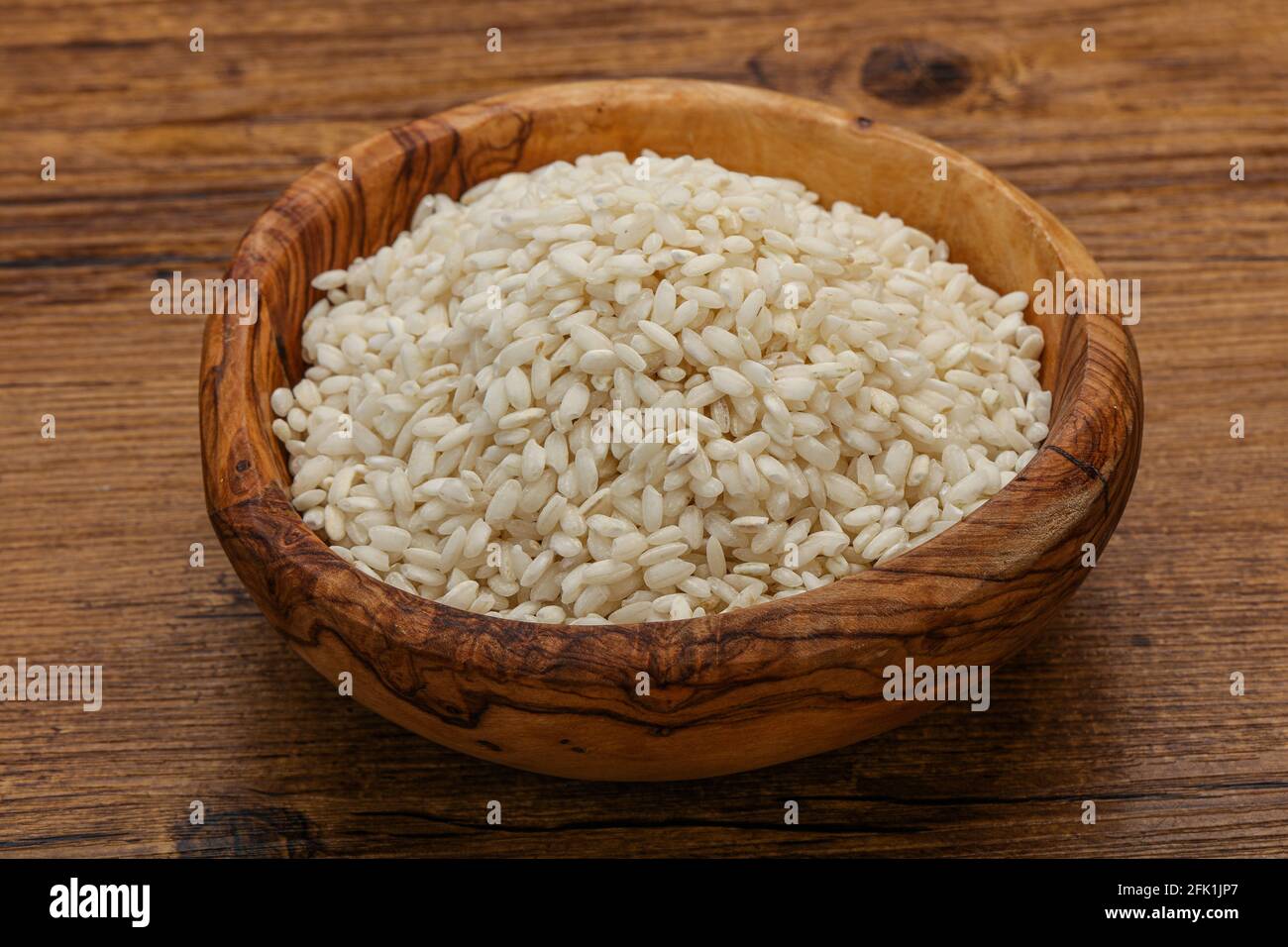 Raw Italian arborio rice for Risotto Stock Photo - Alamy