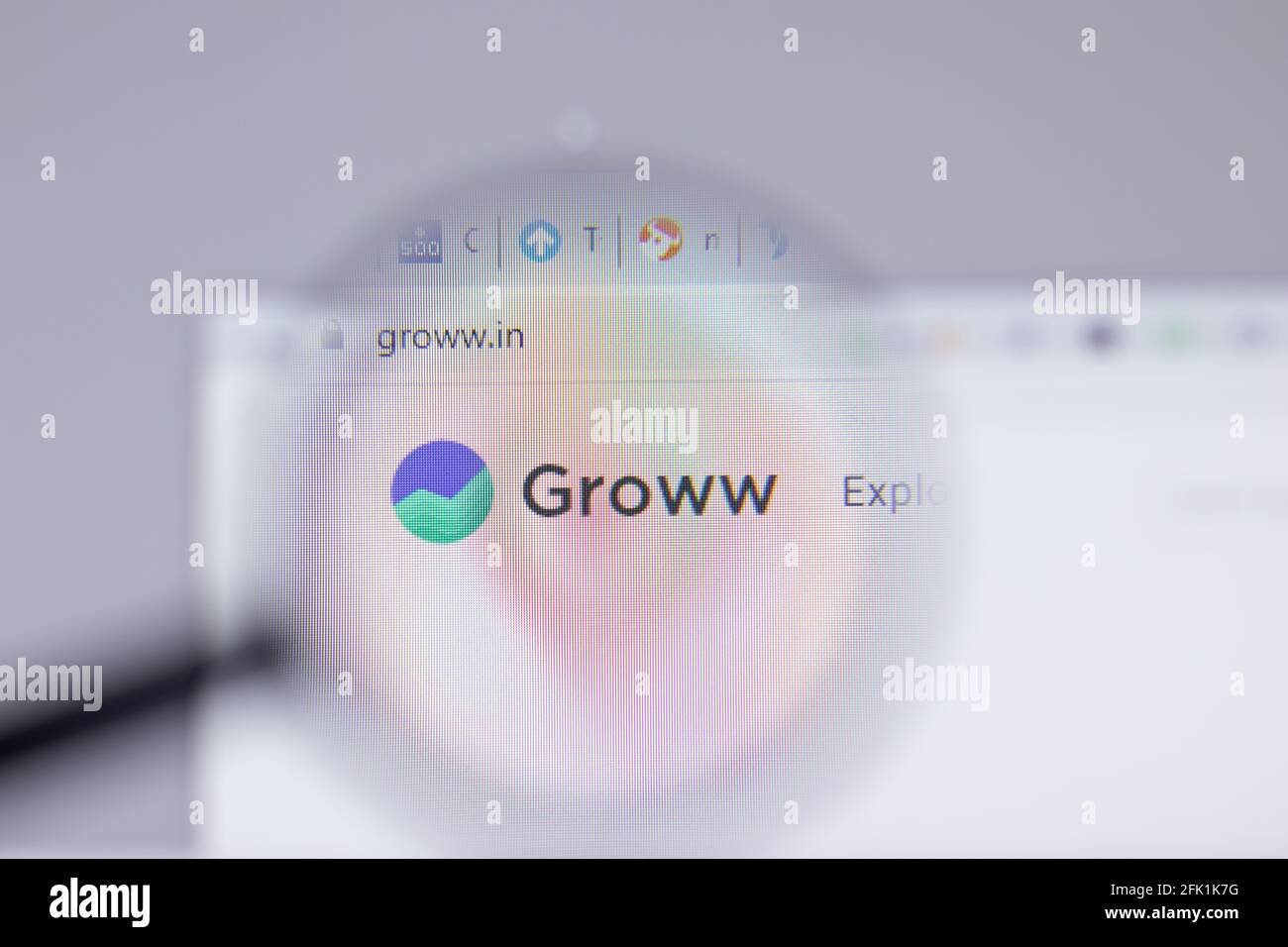Groww logo hi-res stock photography and images - Alamy