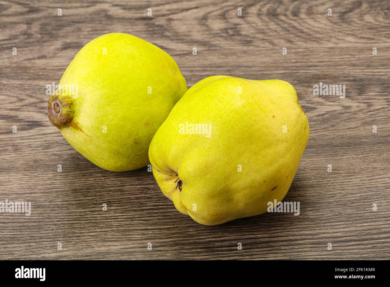 Sweet ripe and juicy quinces fruit Stock Photo - Alamy