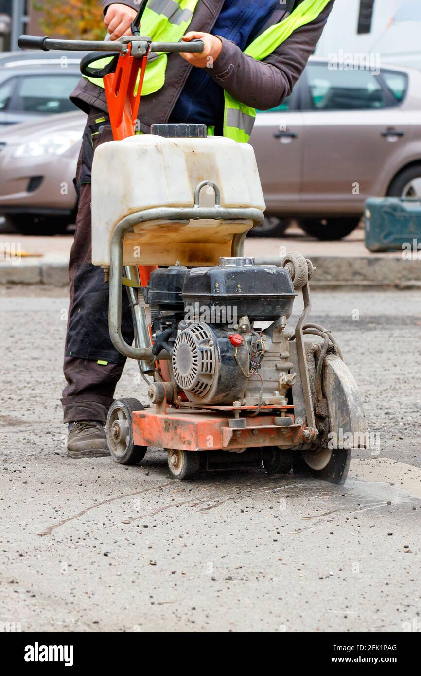 Asphalt road cutter hi-res stock photography and images - Alamy