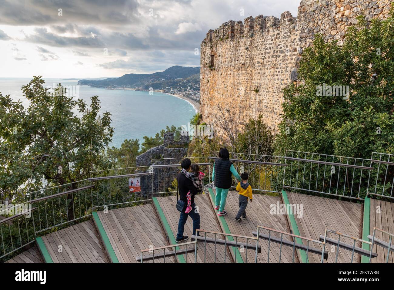 Family beach castle hi-res stock photography and images - Alamy