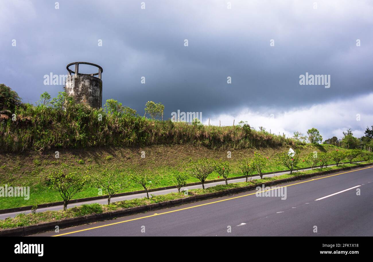 beautiful Colombian natural landscapes, cities, blue skies, animals in ...