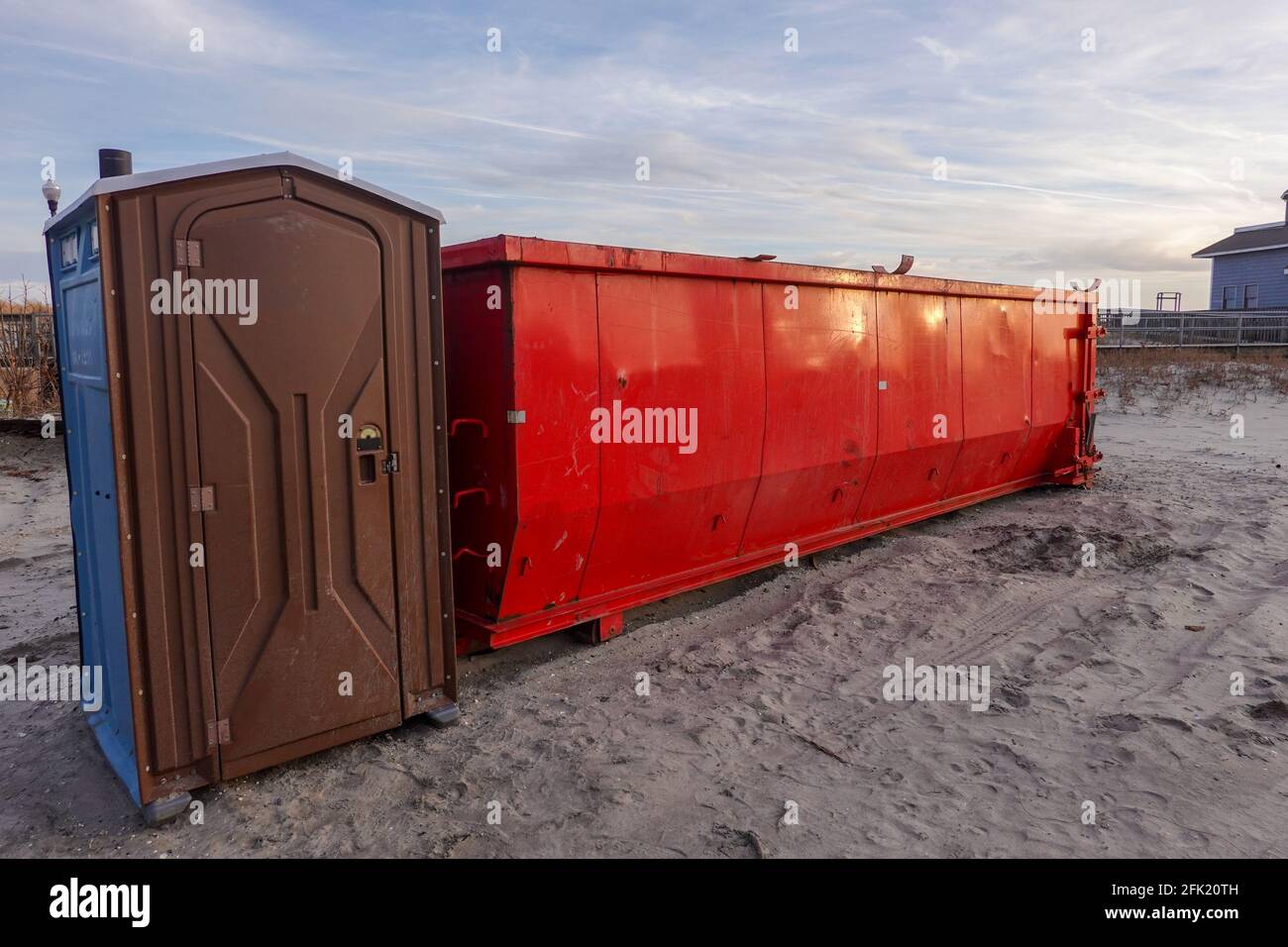 Toilet trash hi-res stock photography and images - Alamy