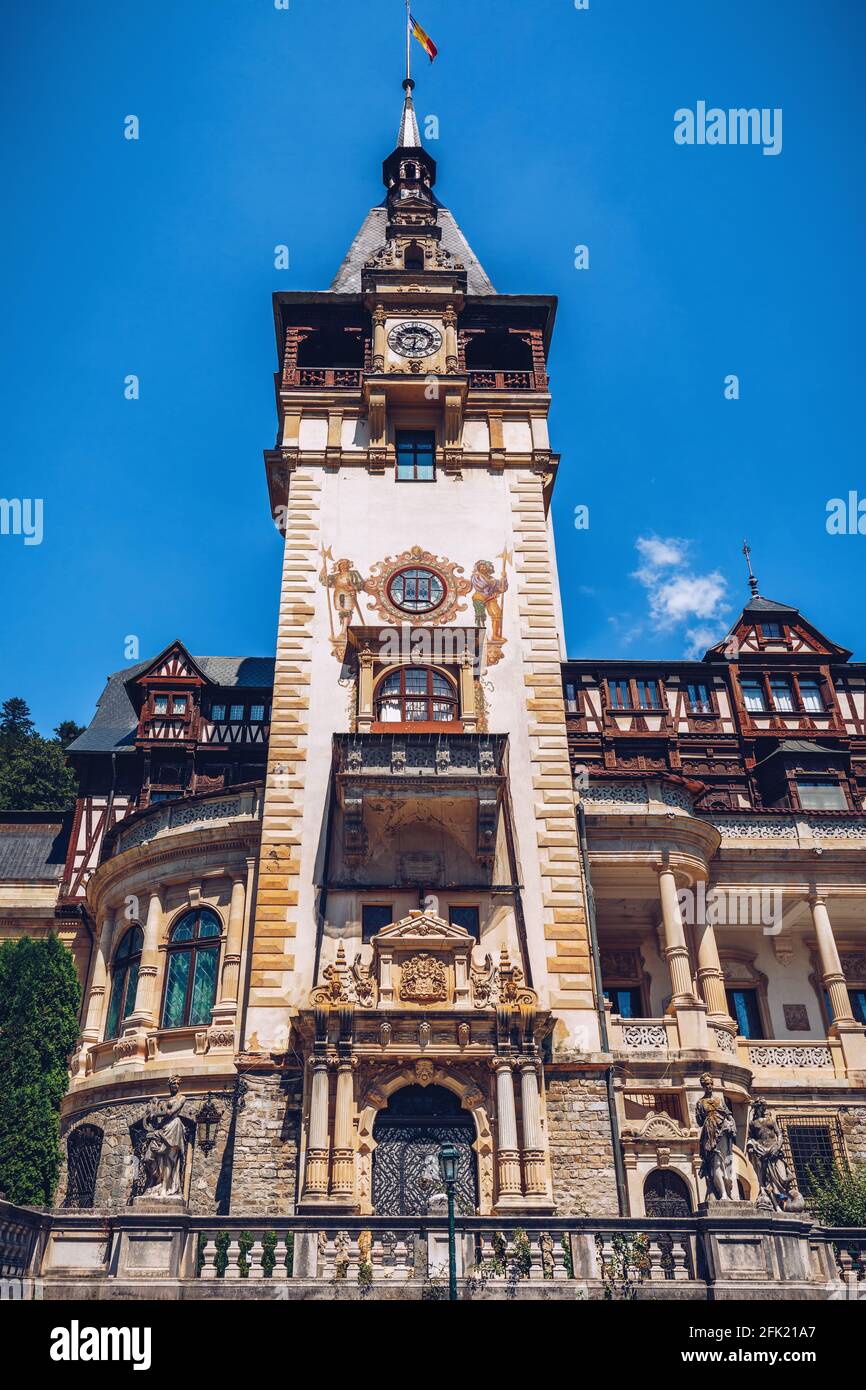 Historical landmarks in romania hi-res stock photography and images - Alamy