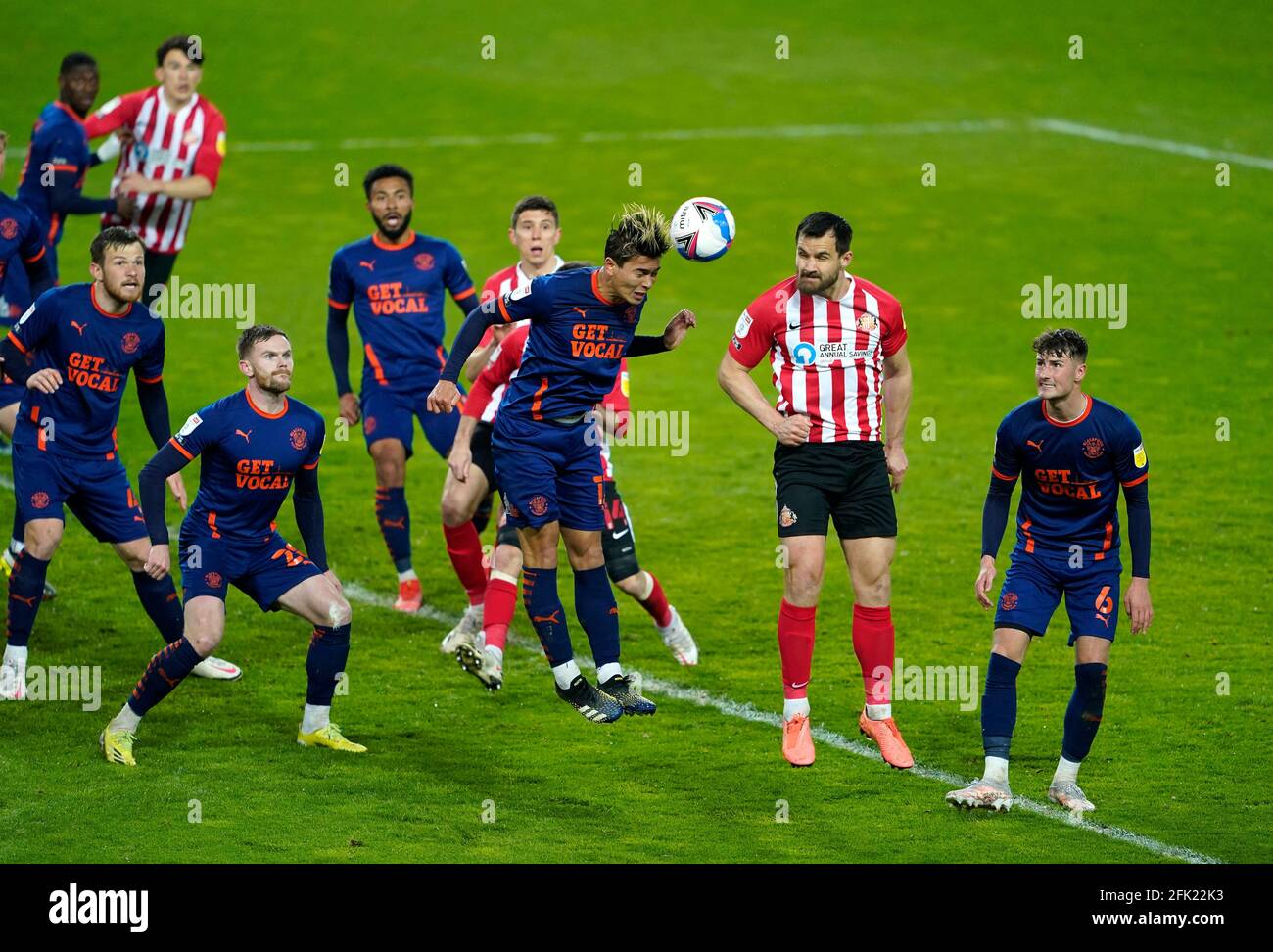 Stadium of light sunderland night hi-res stock photography and images ...