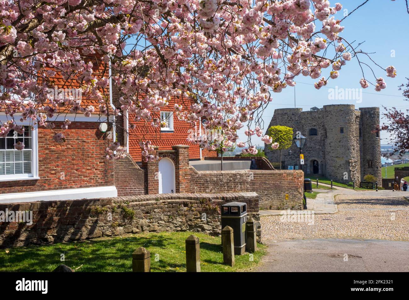 Rye sussex tower hi-res stock photography and images - Alamy