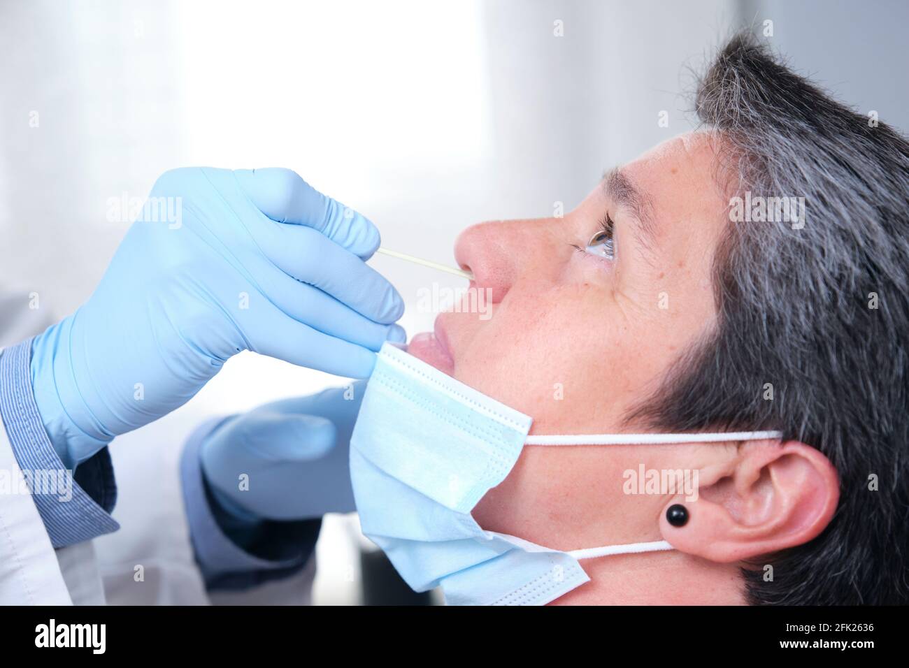 Healthcare nasal swab pcr hi-res stock photography and images - Alamy