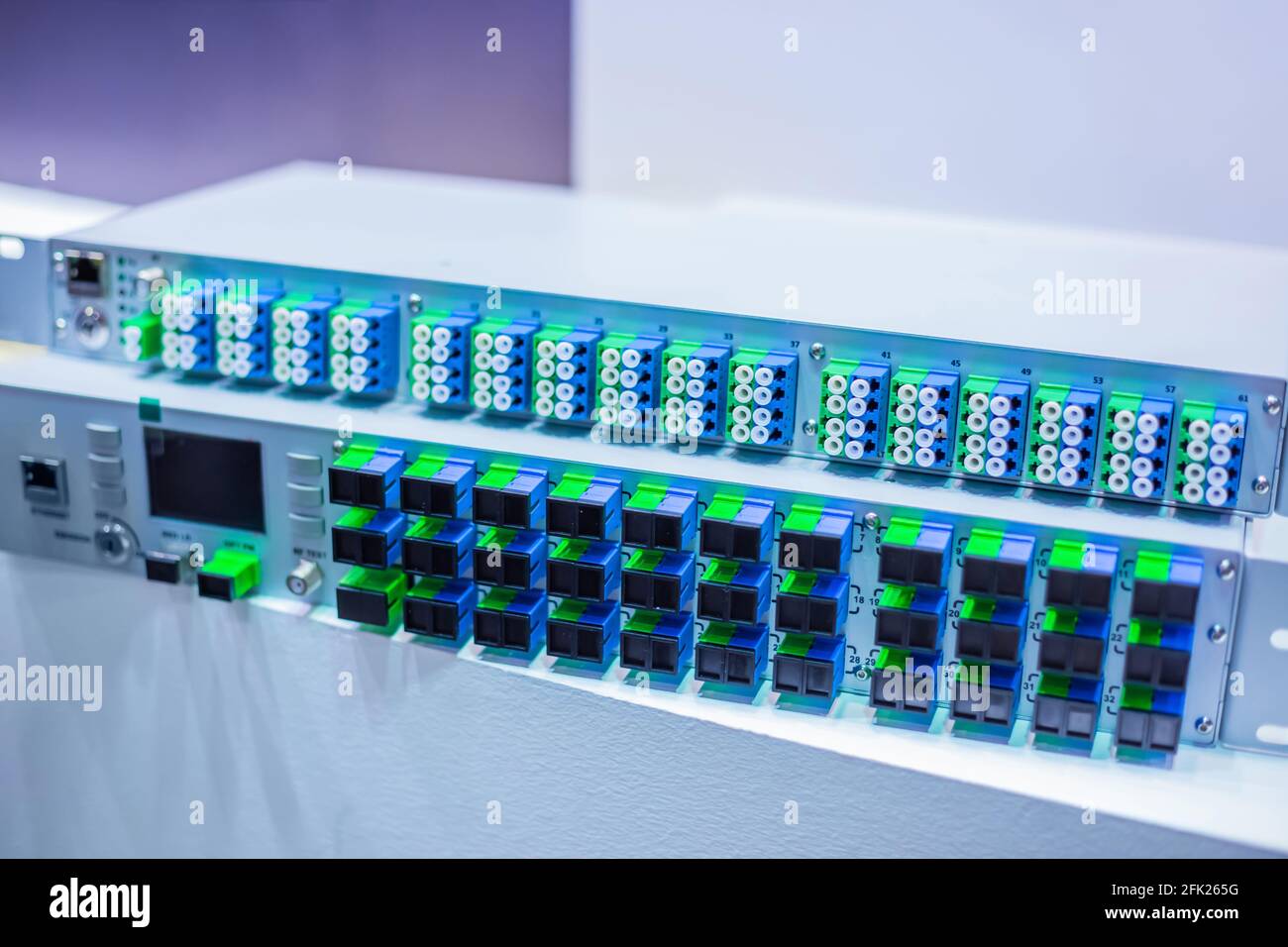Optical amplifier hi-res stock photography and images - Alamy