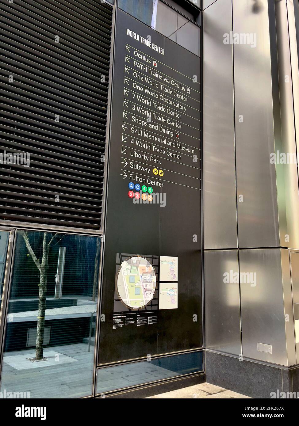 World trade center entrance lower hi-res stock photography and images ...