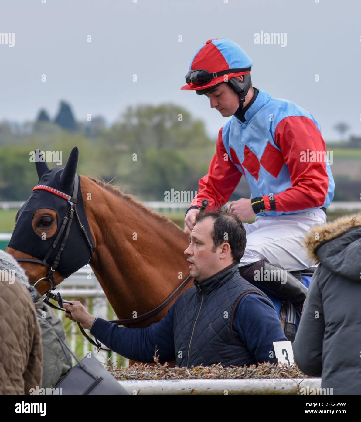 Stratford races horse racing hi-res stock photography and images - Alamy