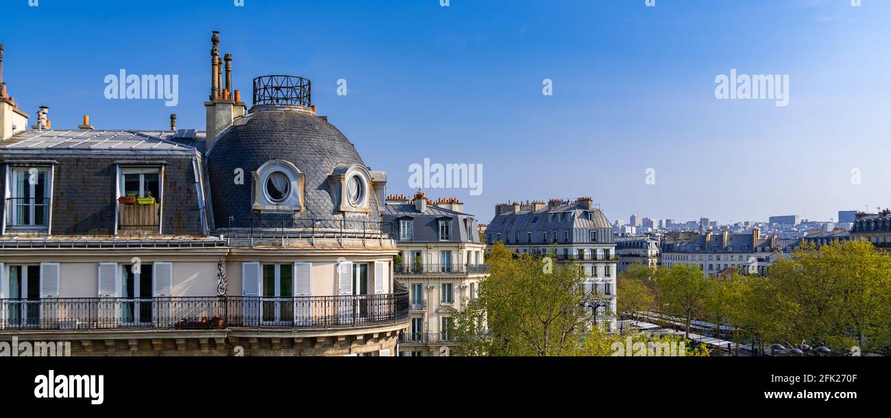 Paris, beautiful building, place de la Bastille Stock Photo - Alamy