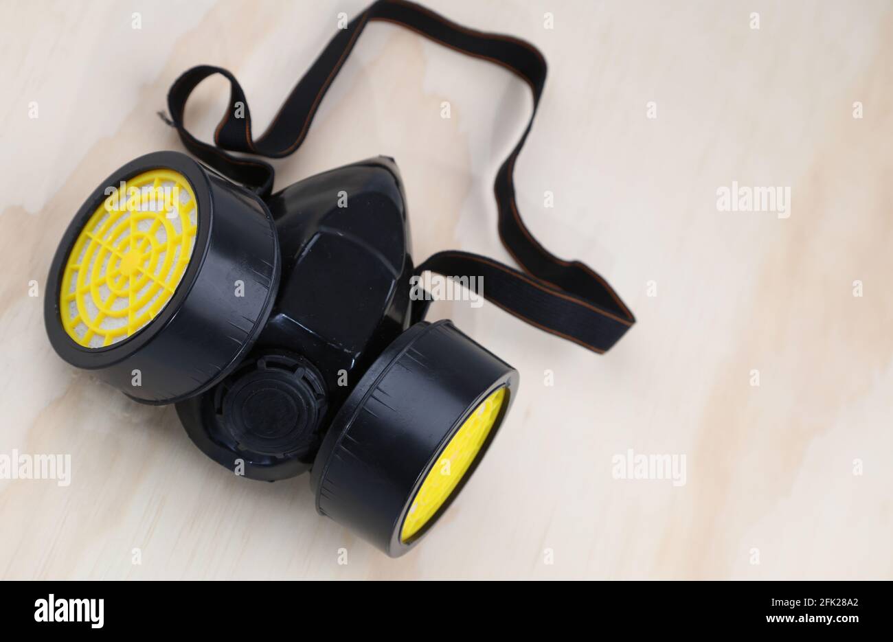 Respirator mask with two filters Stock Photo - Alamy