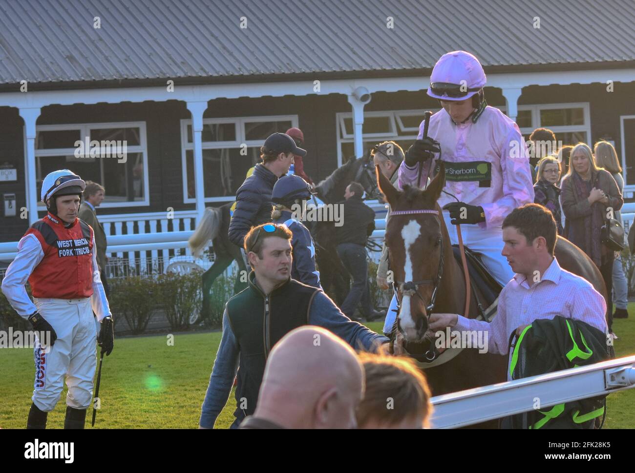 Uttoxeter Races, National Hunt Horse Racing meeting Stock Photo - Alamy