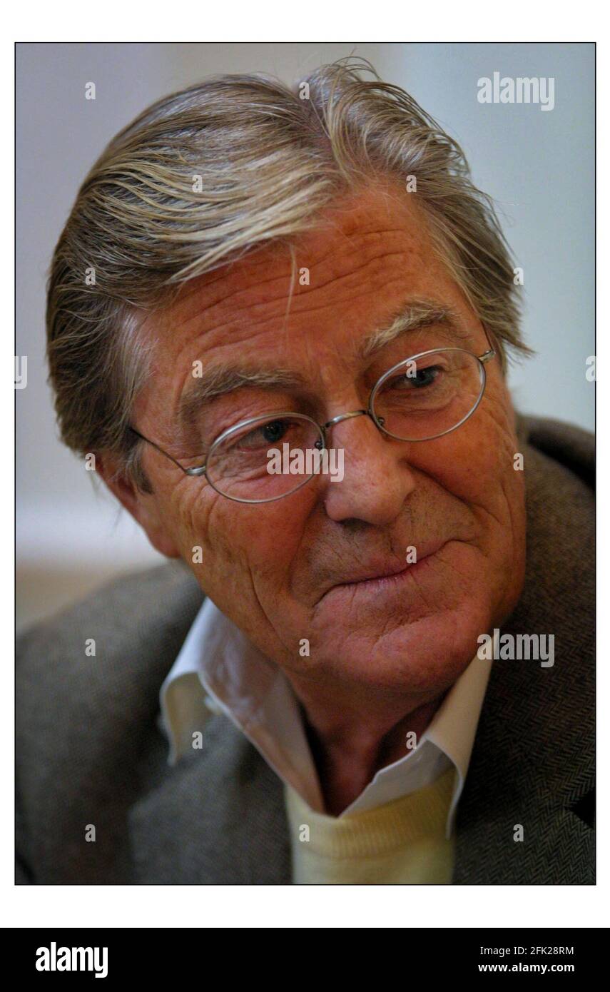 Dukes hotel london hi-res stock photography and images - Alamy