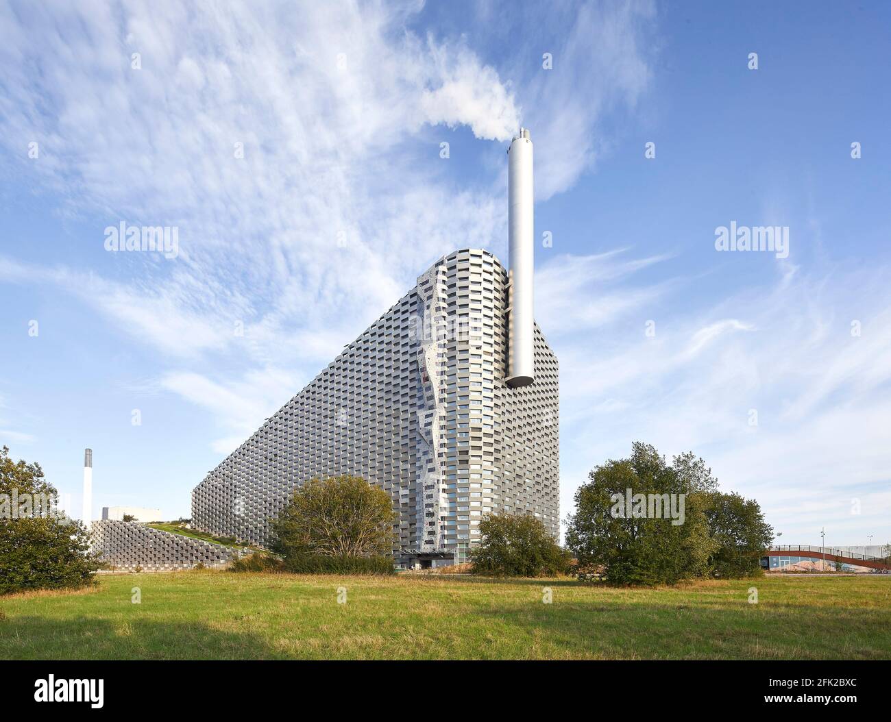 Power plant embedded in green. CoppenHill Power Plant, Copenhagen ...