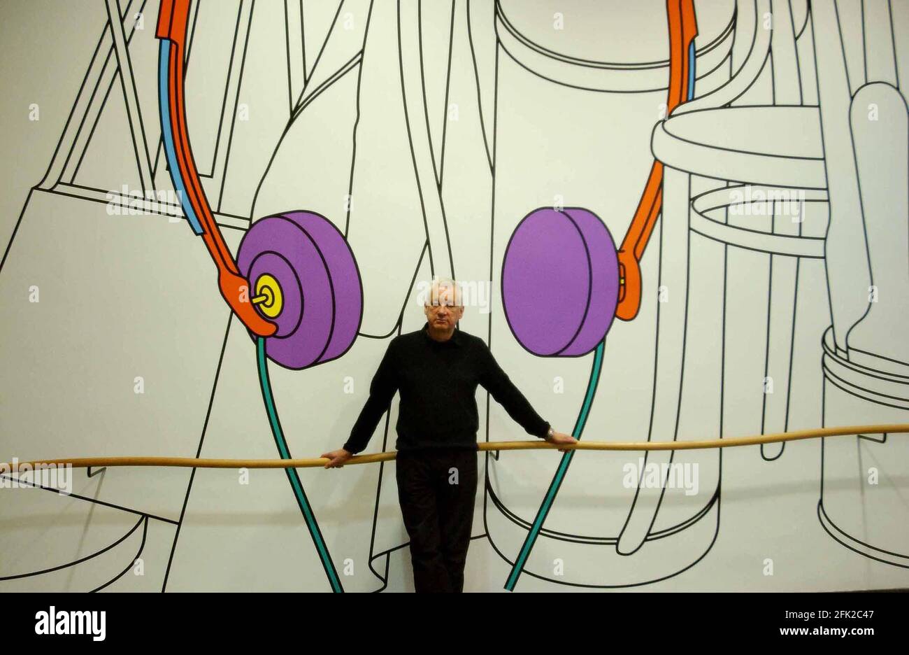 MICHAEL CRAIG MARTIN WITH HIS LABAN WALL DRAWING IN THE CONCOARSE OF ...