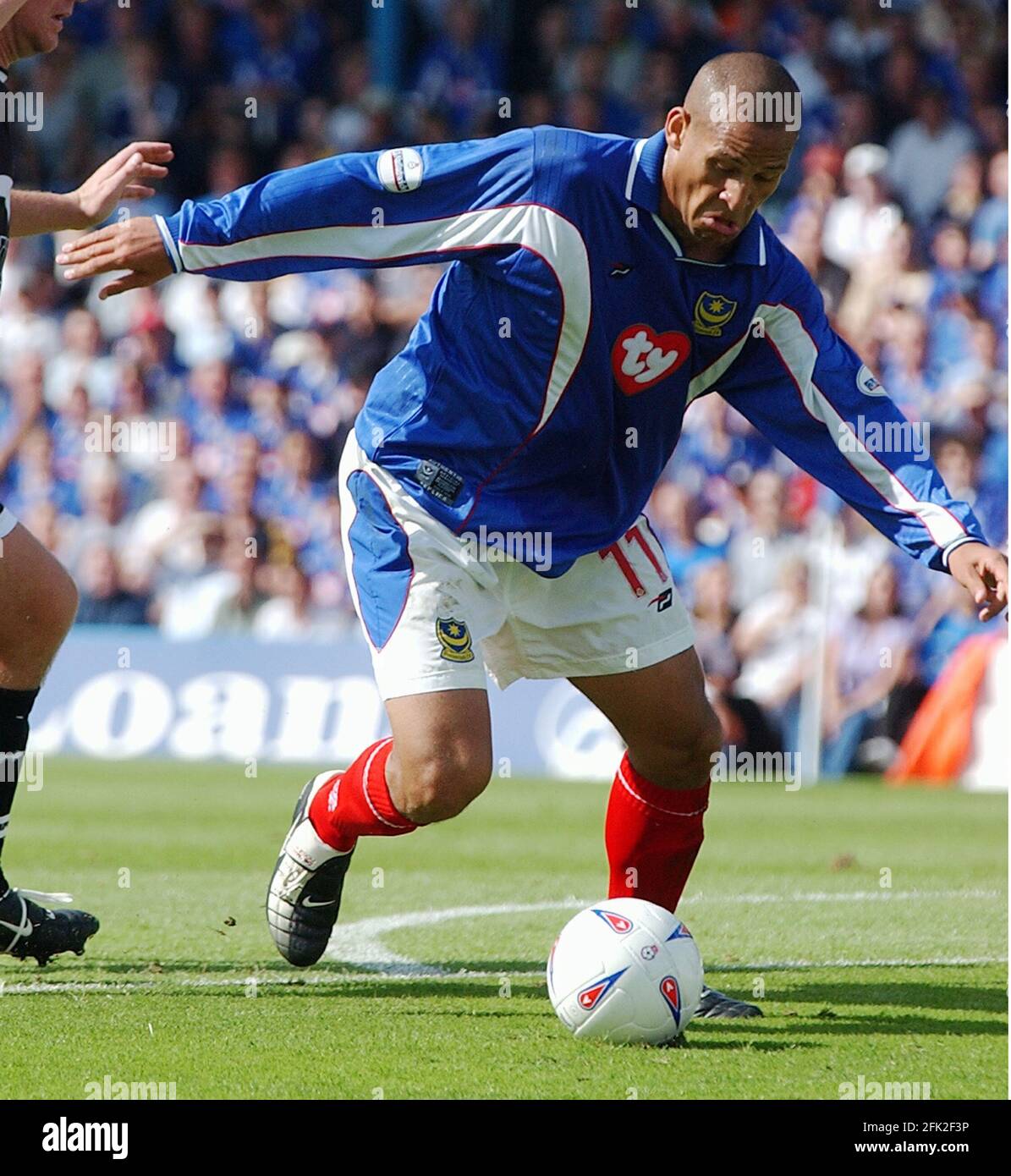 Nigel quashie portsmouth hi-res stock photography and images - Alamy