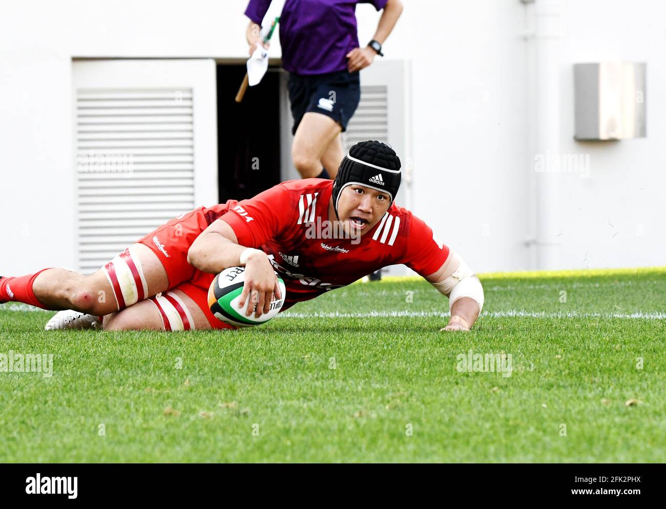 Hanazono Rugby Stadium, Higashi Osaka, Japan. 24th Apr, 2021. Hikaru ...