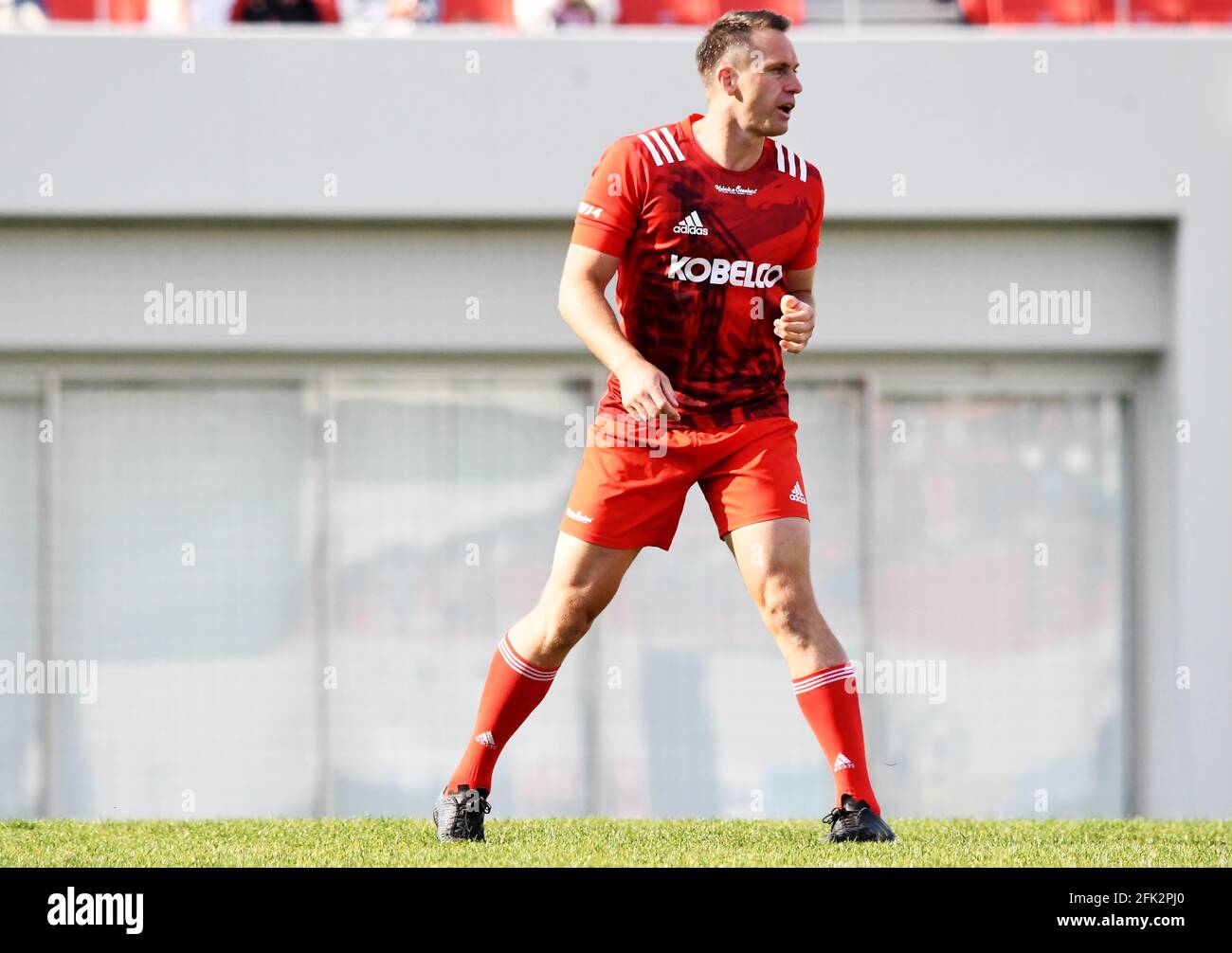 Hanazono Rugby Stadium, Higashi Osaka, Japan. 24th Apr, 2021. Ben Smith ...