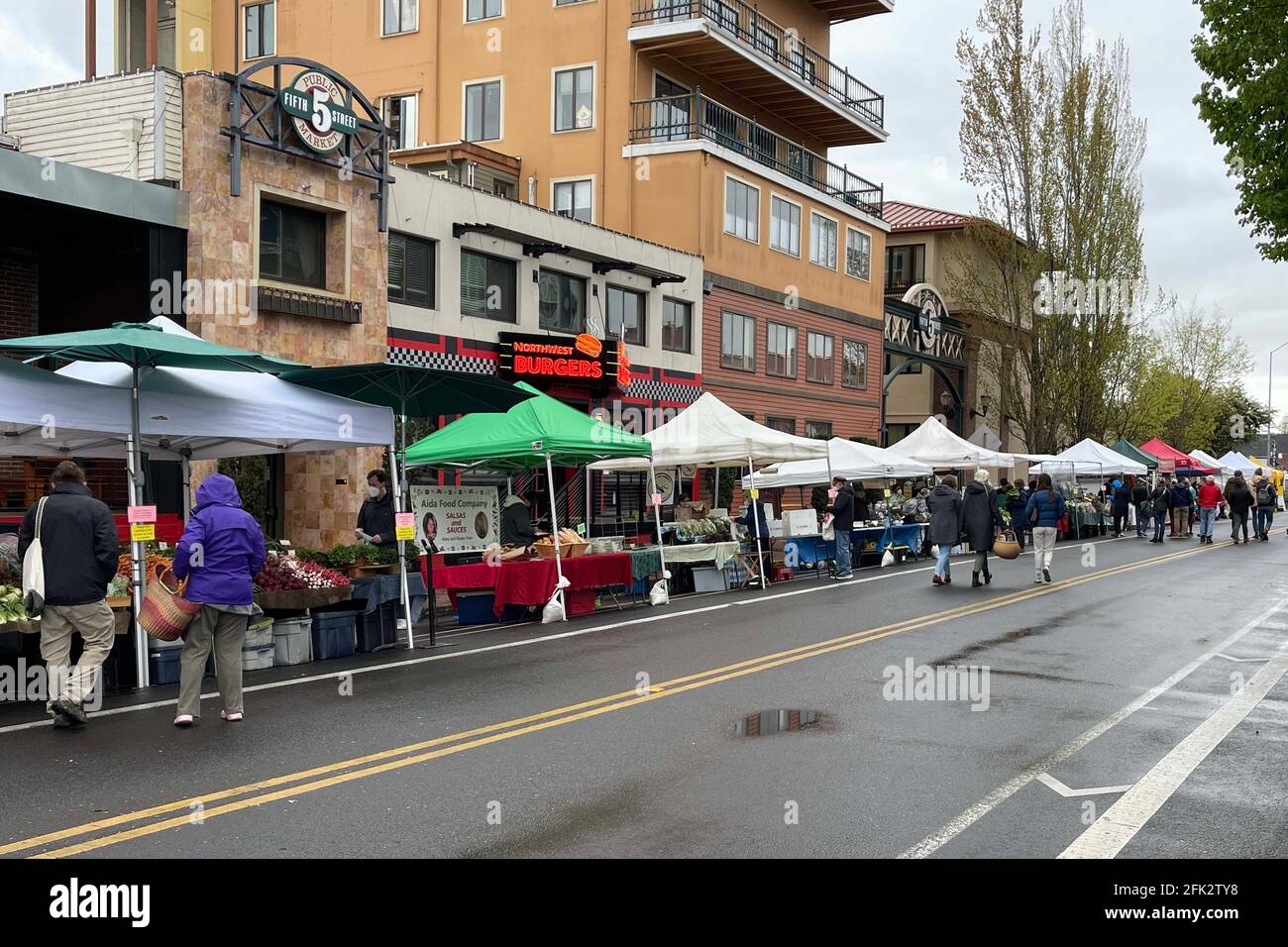 The Lane County Farmers Market at the Fifth Street Public Market ...