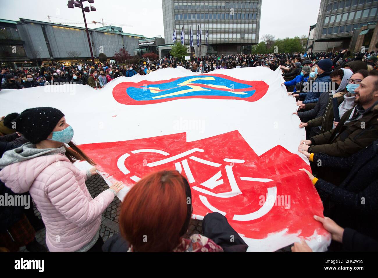 Protest with large buildings around hi-res stock photography and images ...