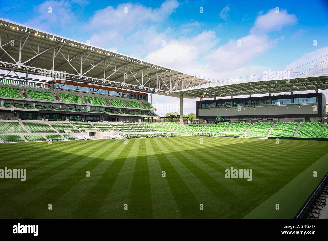 Q2 stadium hi-res stock photography and images - Alamy