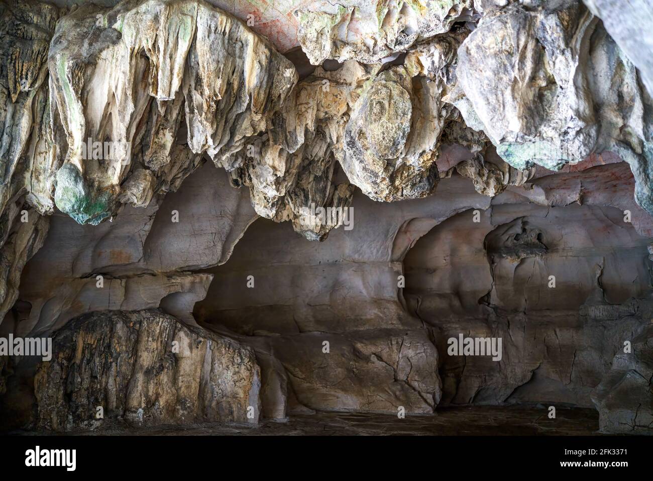 Cave ology hi-res stock photography and images - Alamy