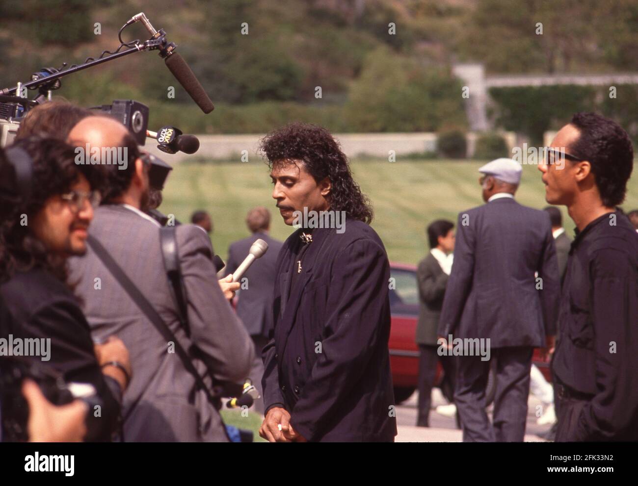Little Richard at Sammy Davis Jr. Funeral Service on May 18, 1990 at ...
