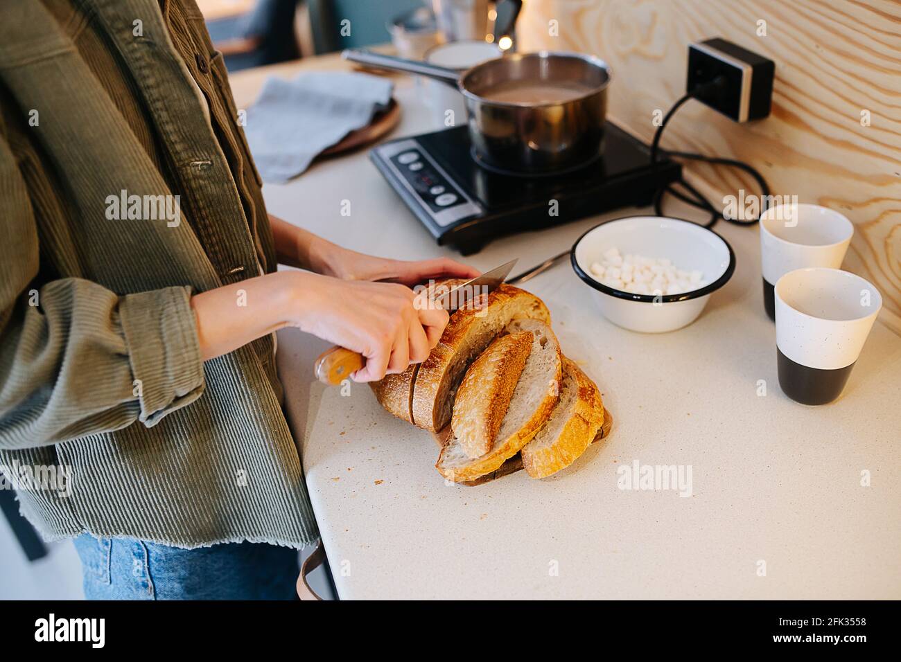 Boiling head hi-res stock photography and images - Alamy