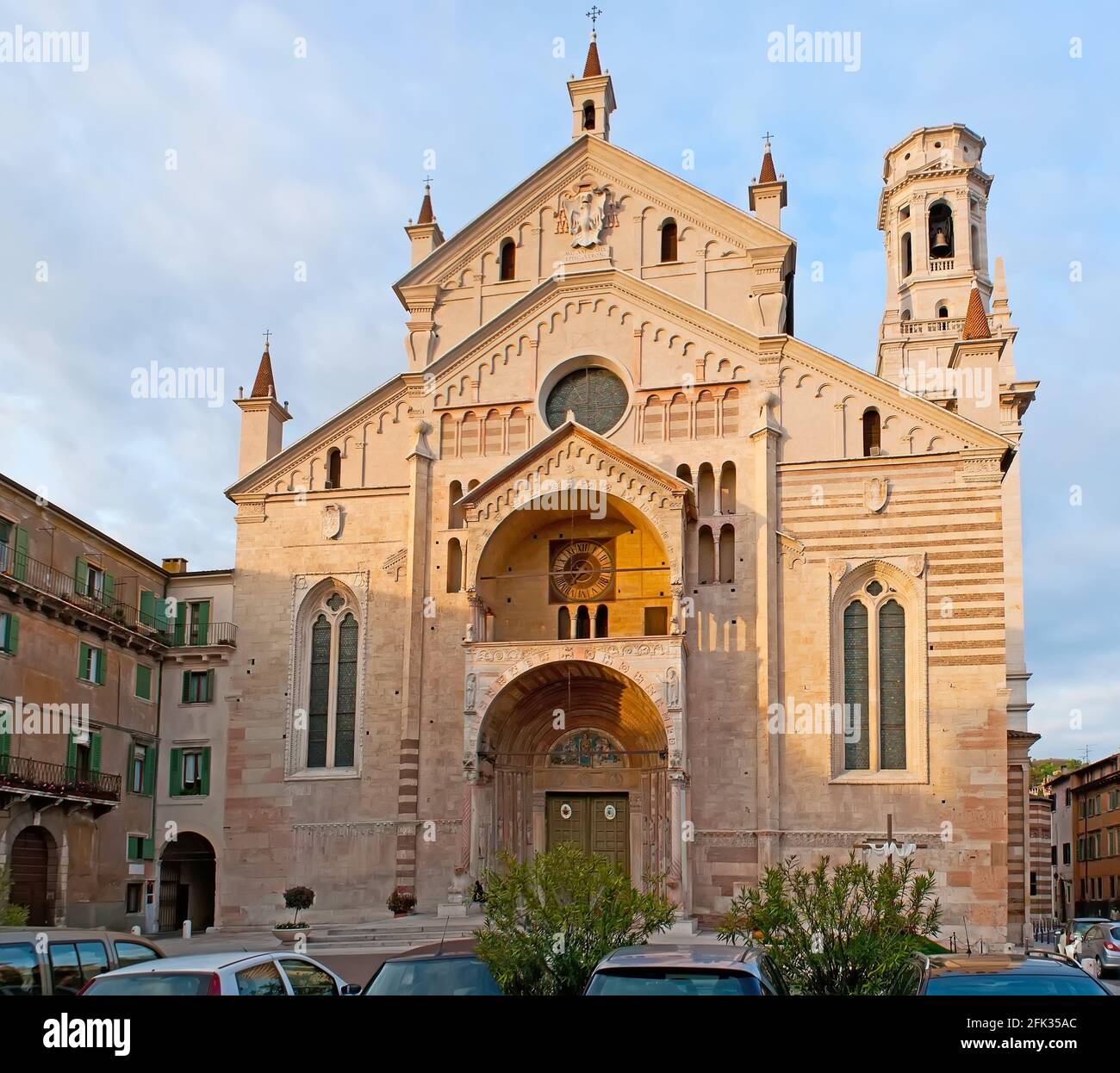 Santa maria antica verona hi-res stock photography and images - Alamy