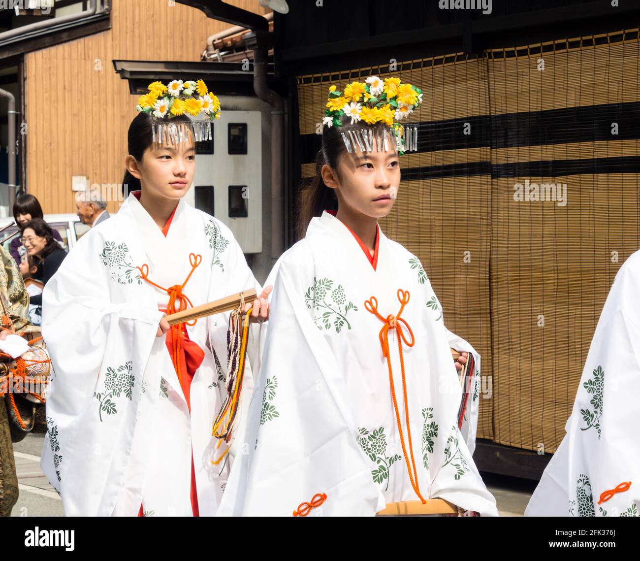 Japan takayama girls in traditional dress festival hi-res stock ...