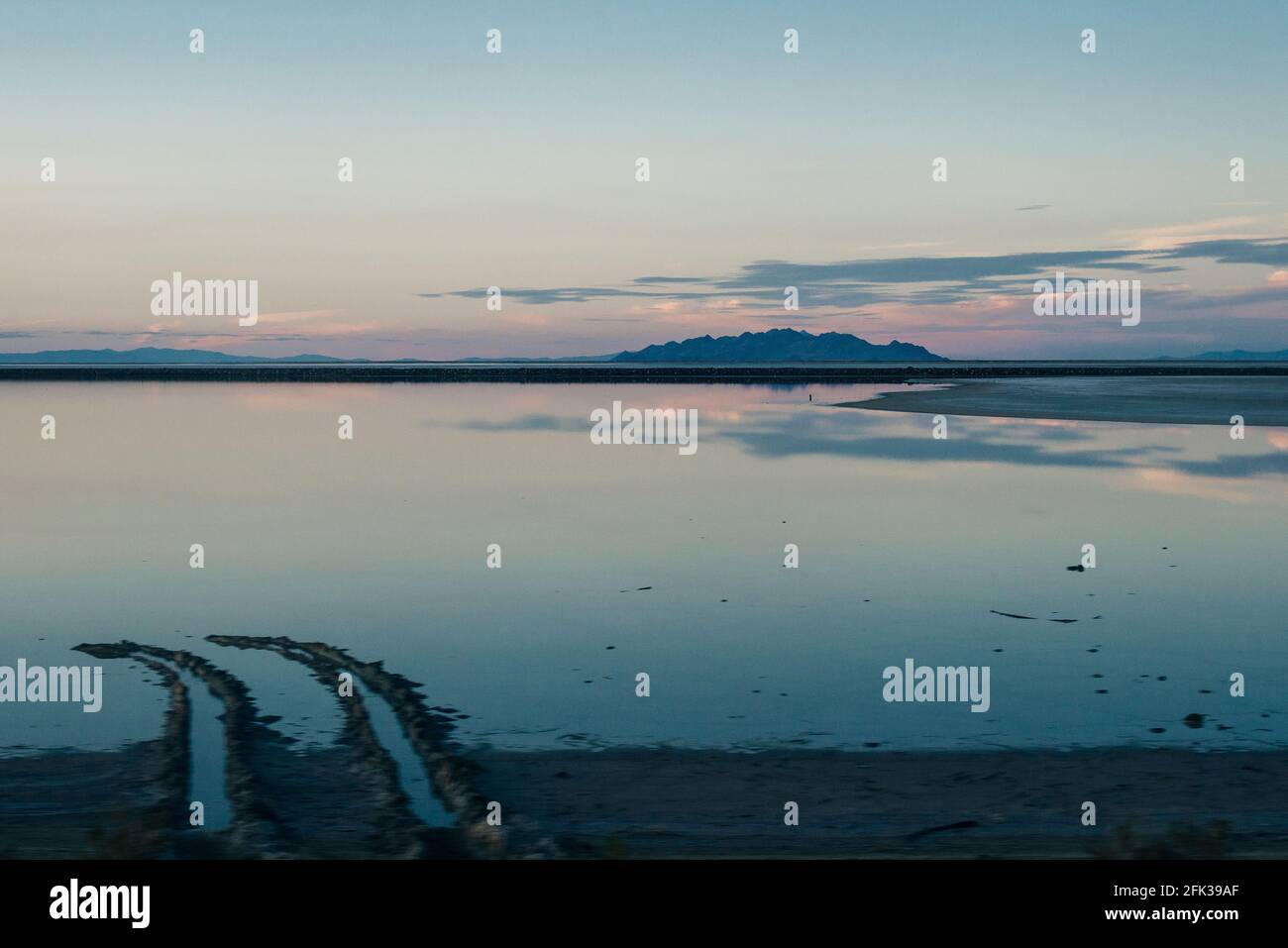 Salt And Shallow Water In Bonneville Salt Flats, Utah, USA. High ...