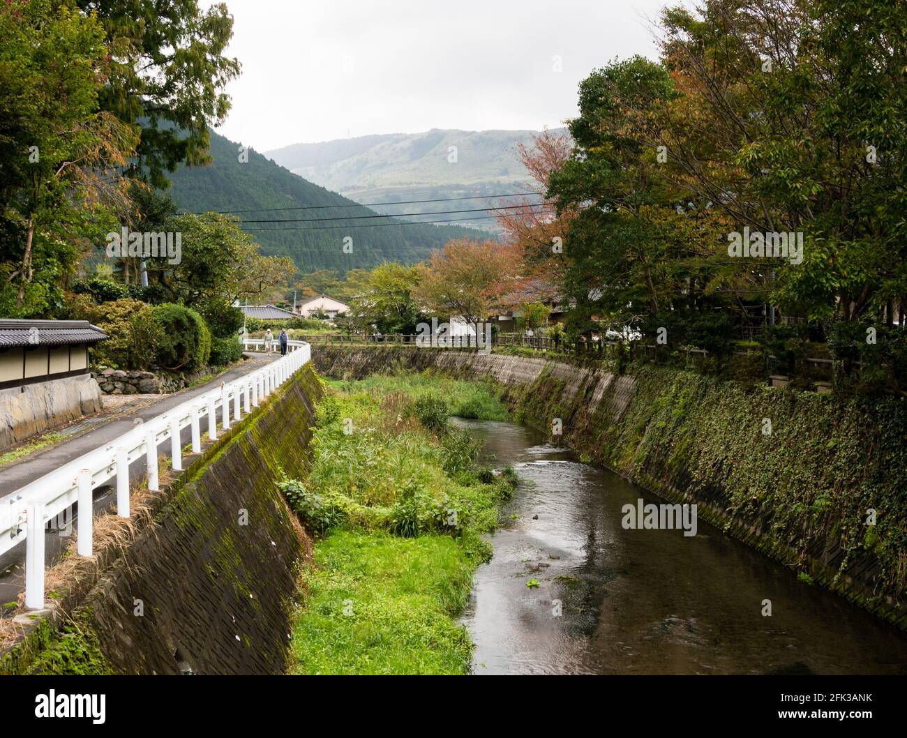 Yufuin Hot Spring | The 12 Most Beautiful Ryokans In Yufuin Onsen Town ...