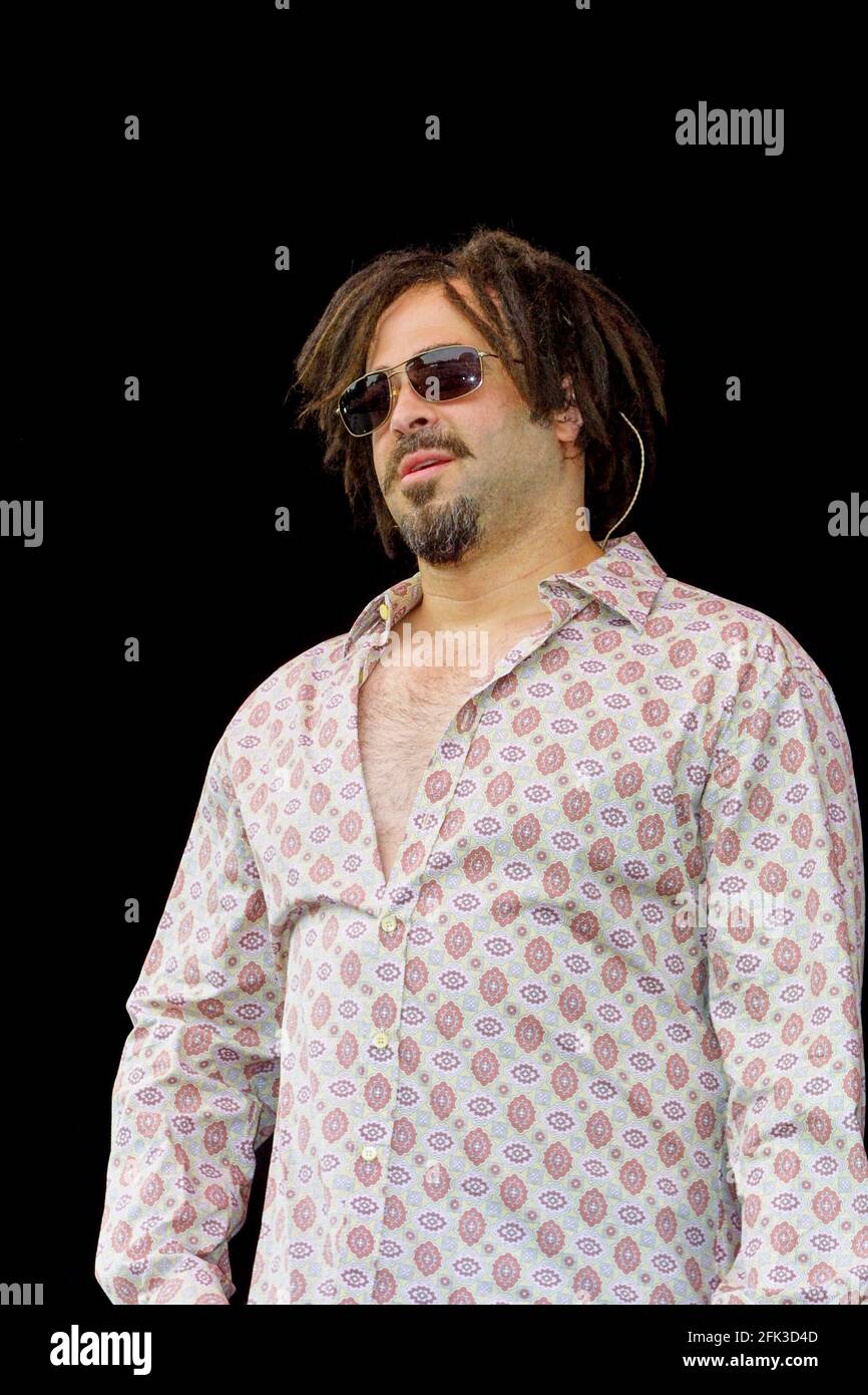 Counting crows adam duritz hi-res stock photography and images - Alamy